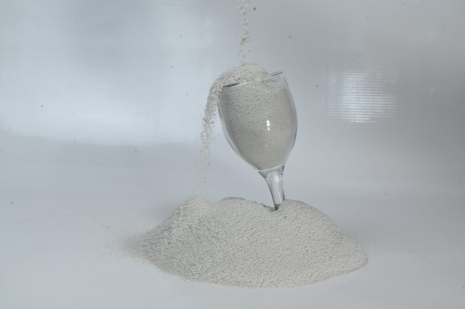 Off White Roto Grade Powder - LLDPE Roto Grade Powder